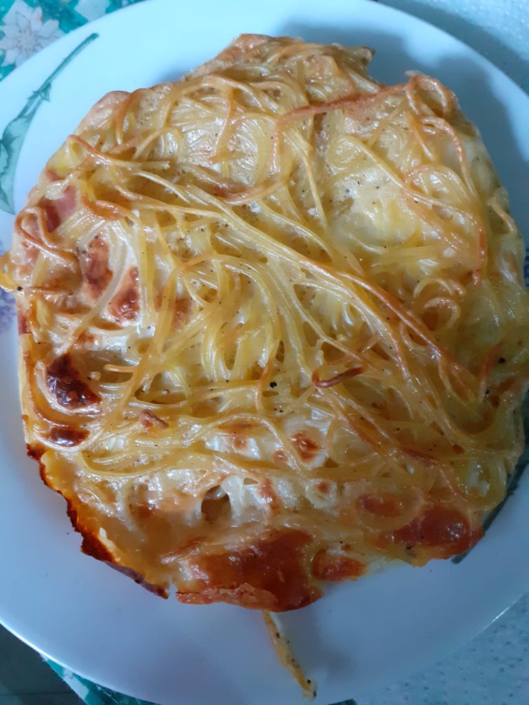 Timballo di spaghetti filanti – Le Ricette napoletane